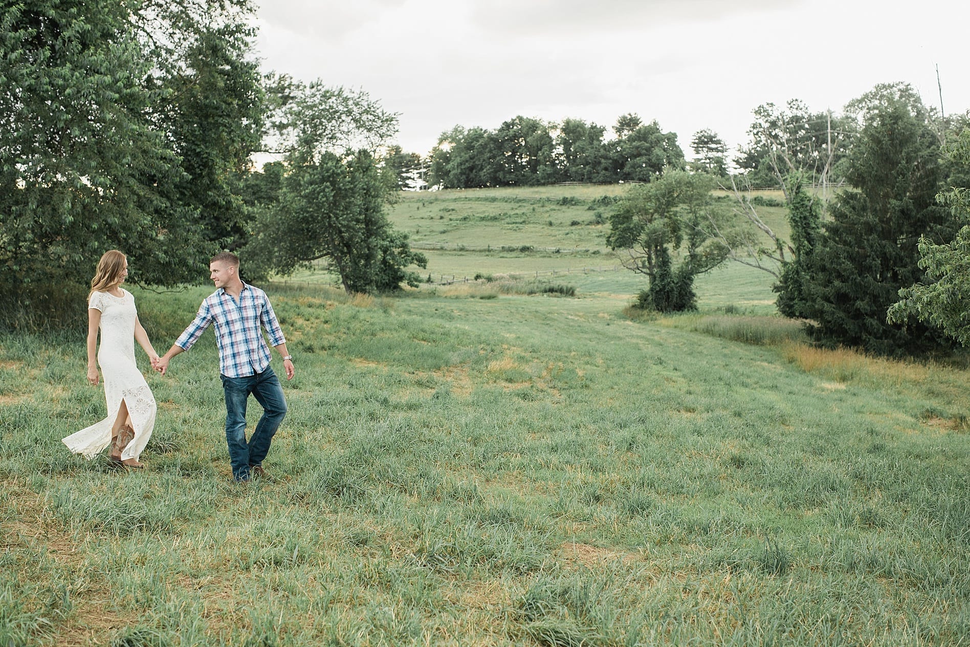 West Chester, PA Engagement Session \\ Philadelphia Engagement ...